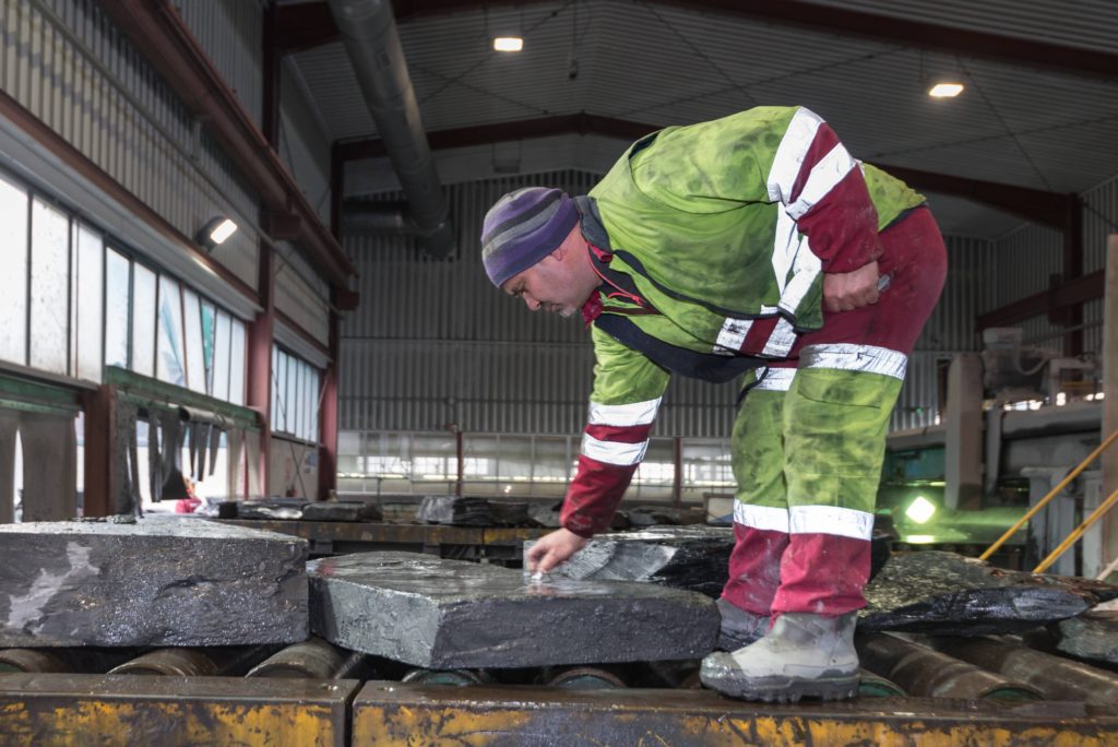 Natural Slate Production Process in 7 Steps